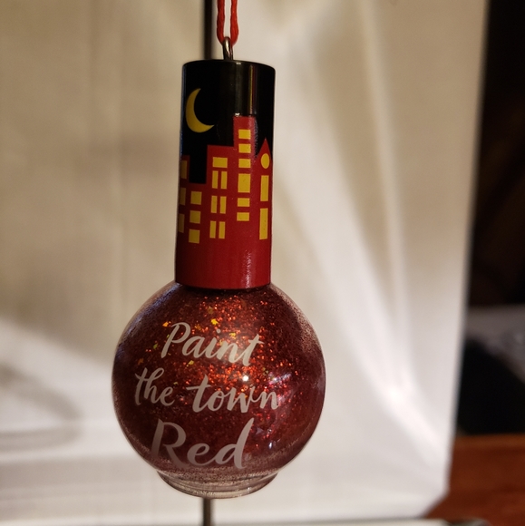 Hallmark | Holiday | Hallmark Red Glitter Nail Polish Paint The Town ...